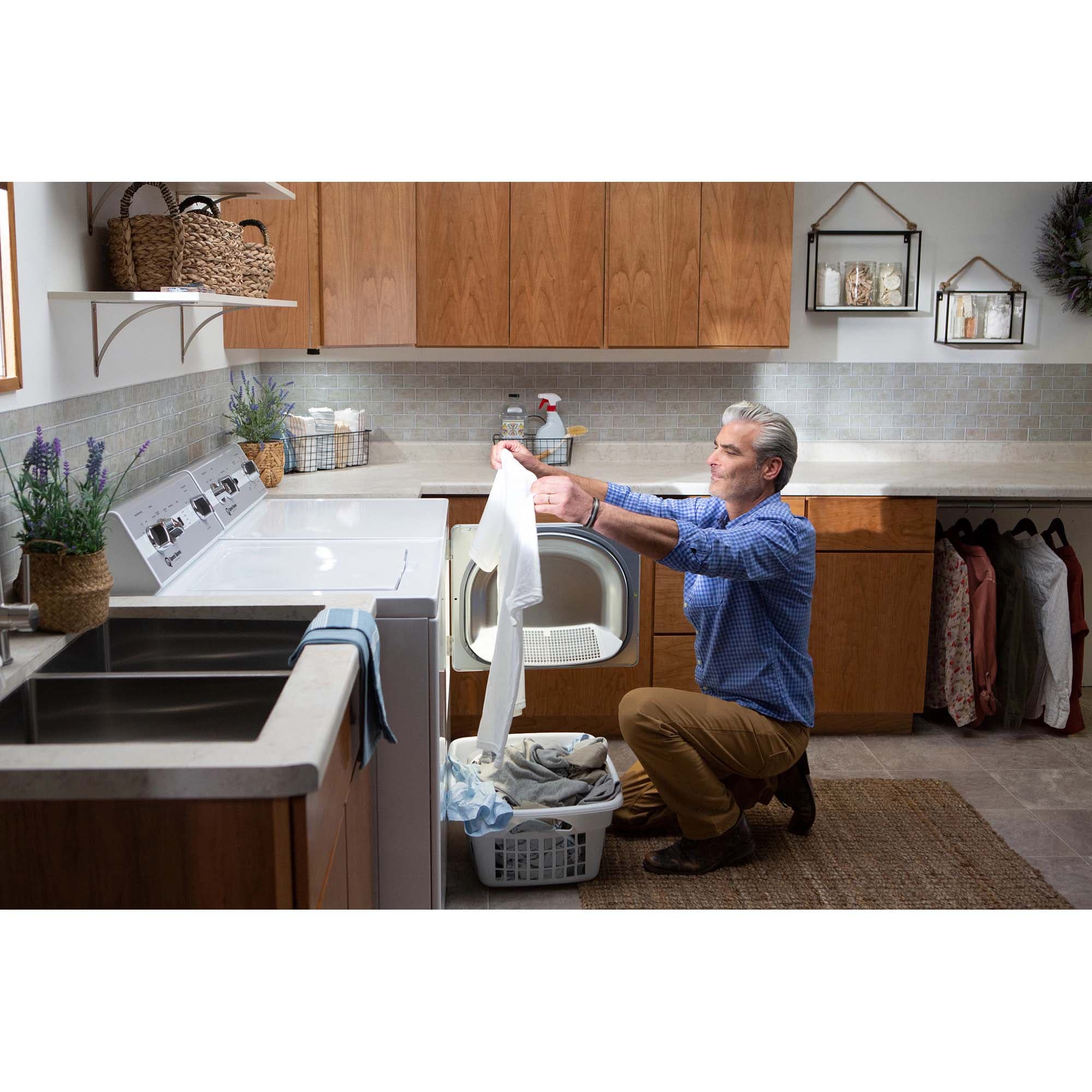 Speed Queen TC5 26 in. 3.2 cu. ft. Top Load Washer with Agitator ...