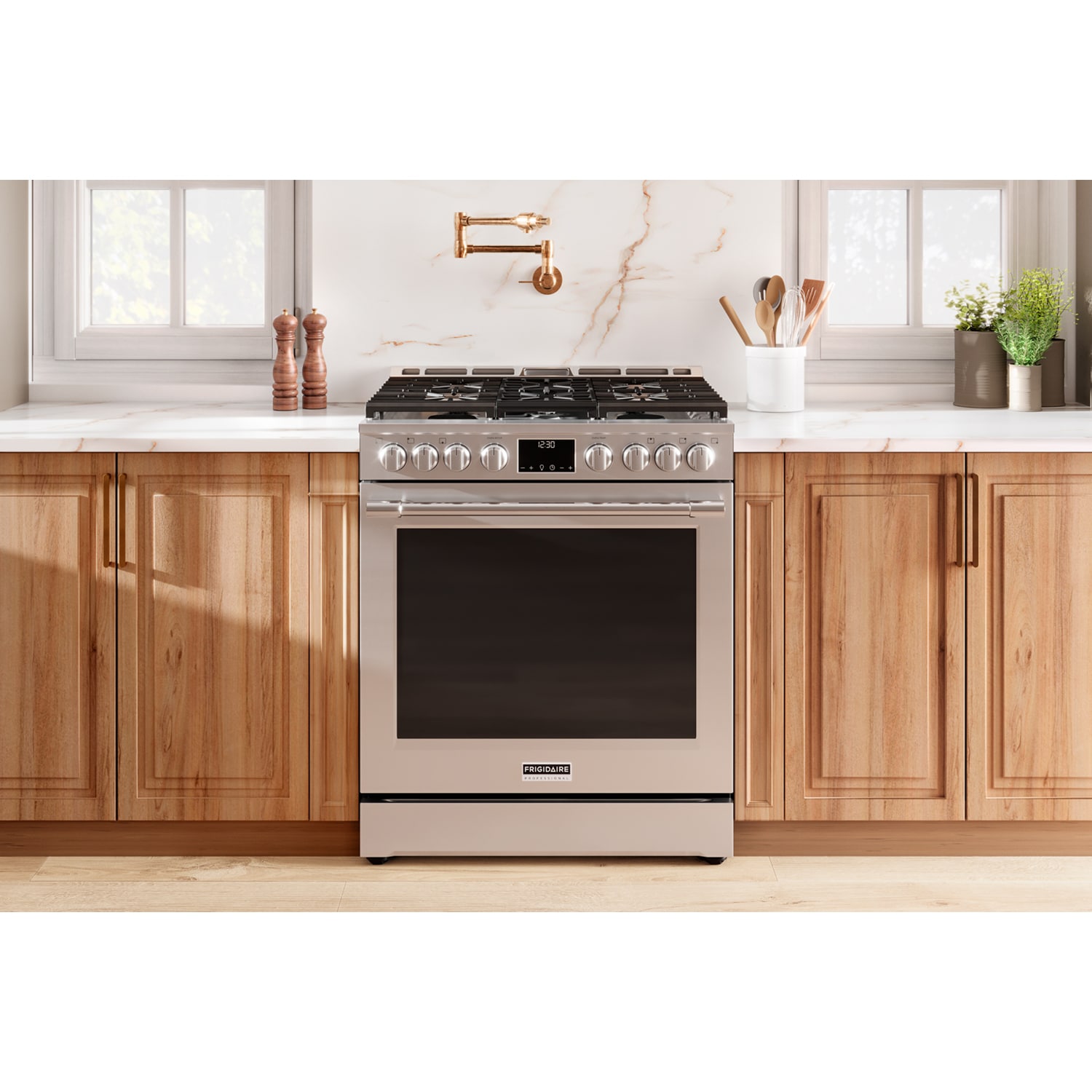 Frigidaire Professional 30 in. 6 cu. ft. Air Fry Standard Convection ...