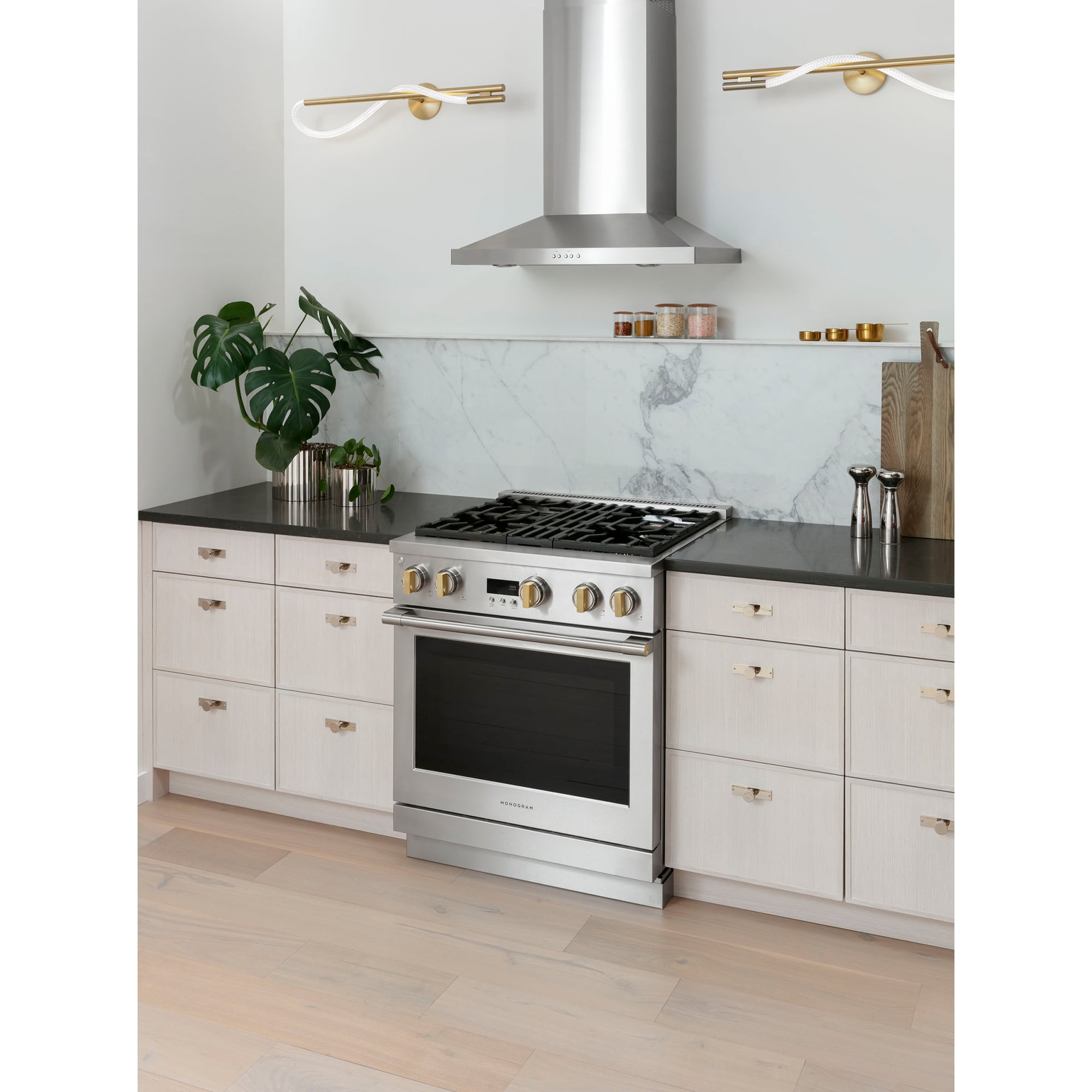 Monogram 30 in. Chimney Style Range Hood with 4 Speed Settings, 400 CFM ...