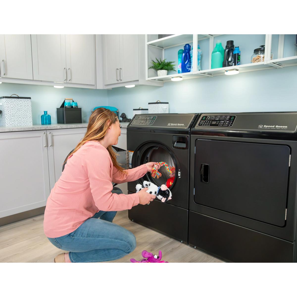 Speed Queen FF7 27 in. 3.5 cu. ft. Front Load Washer with Pet Plus Flea ...