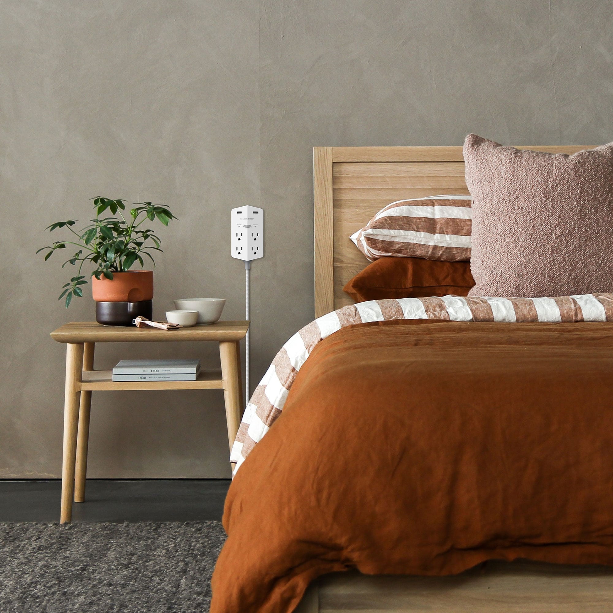 Monster Cable Power Shield XL 4AC Grounded, 2 USB-A and 540J Surge ...