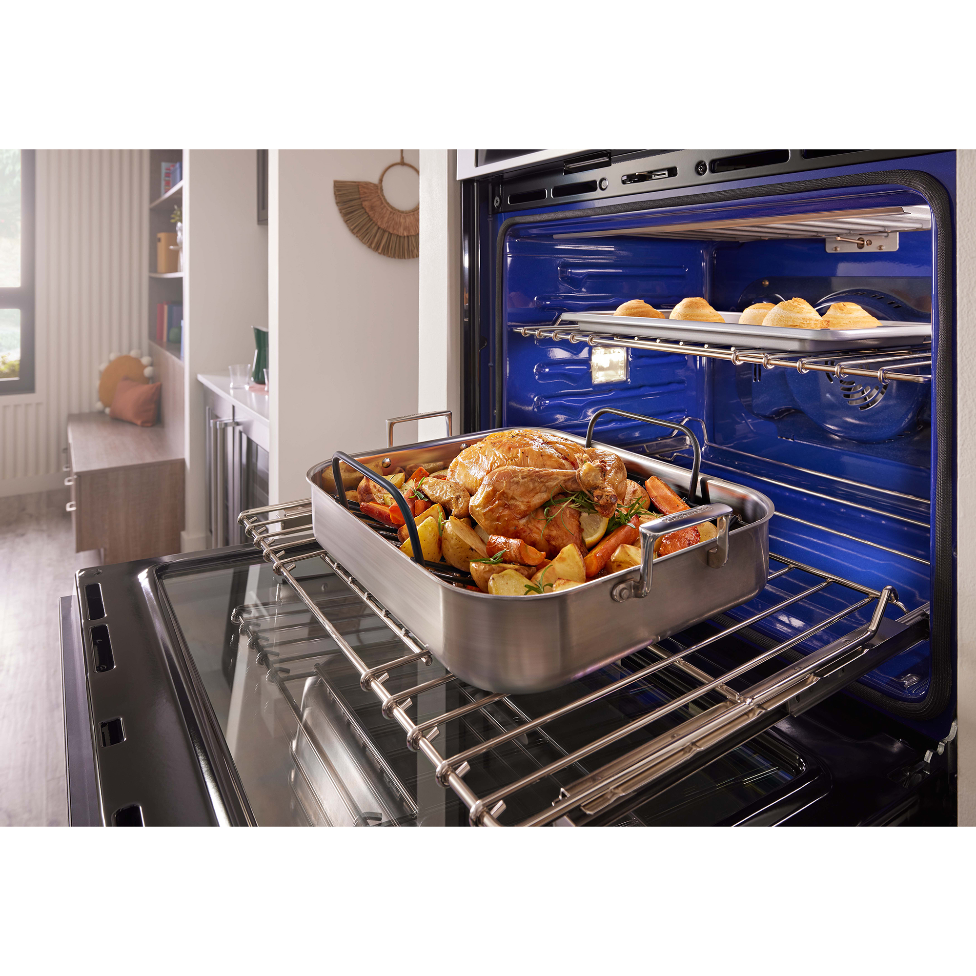 KitchenAid 30 in. 5 cu. ft. Smart Electric Single Wall Oven with True European Convection ...