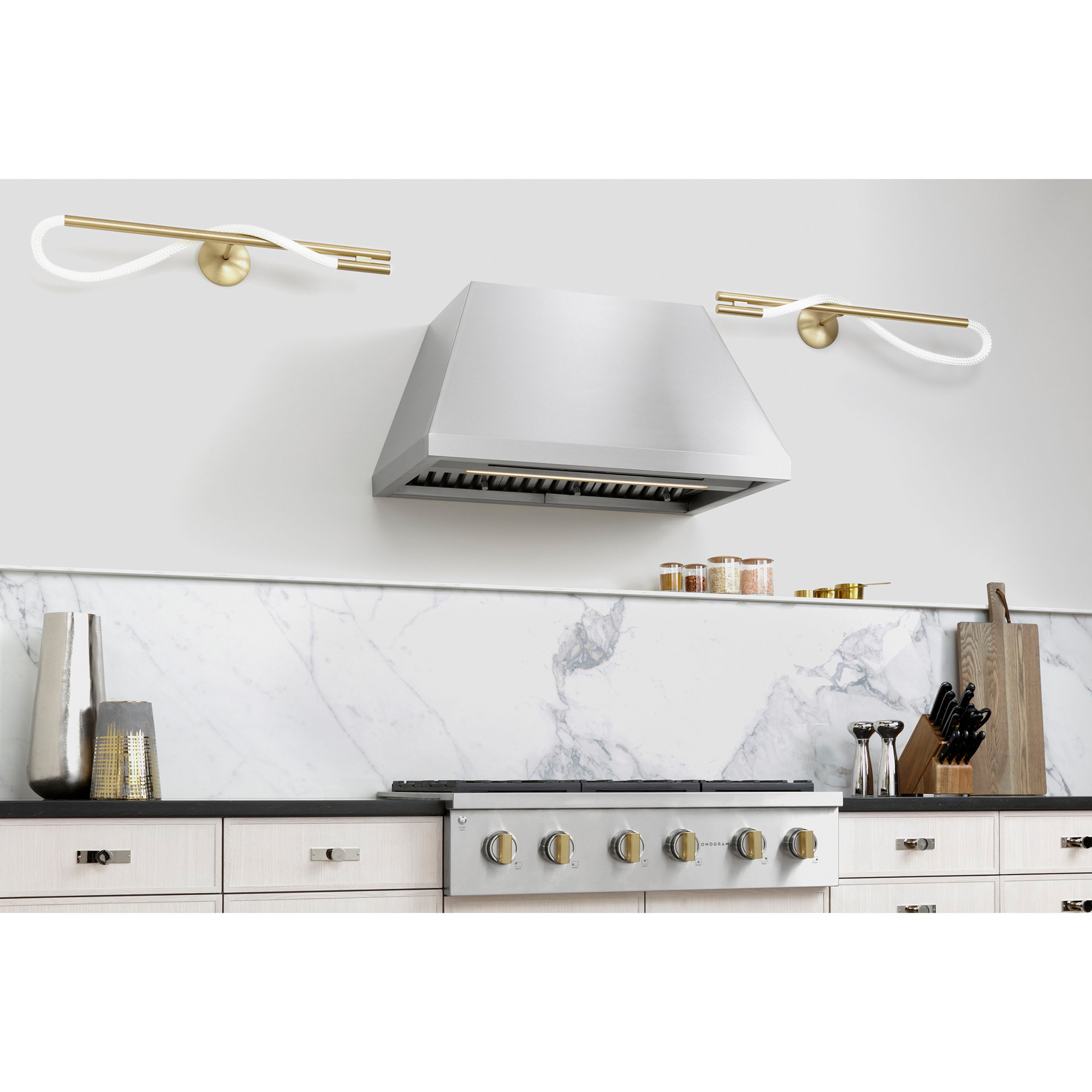 Monogram 36 in. Smart Ducted Standard Style Range Hood with 610 CFM, 4 ...