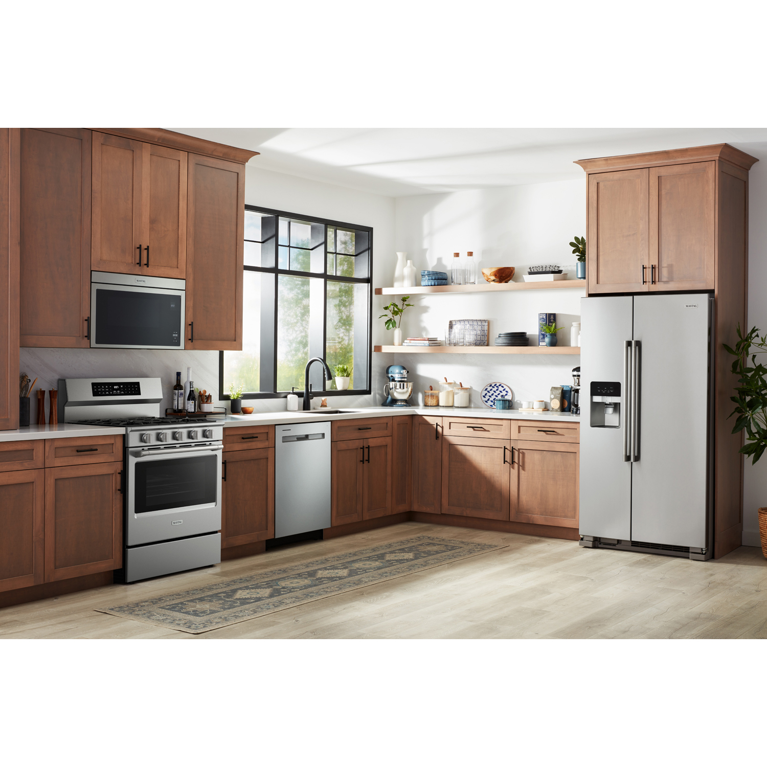 Maytag 30 in. 5 cu. ft. Smart Air Fry Standard Convection Gas Range ...