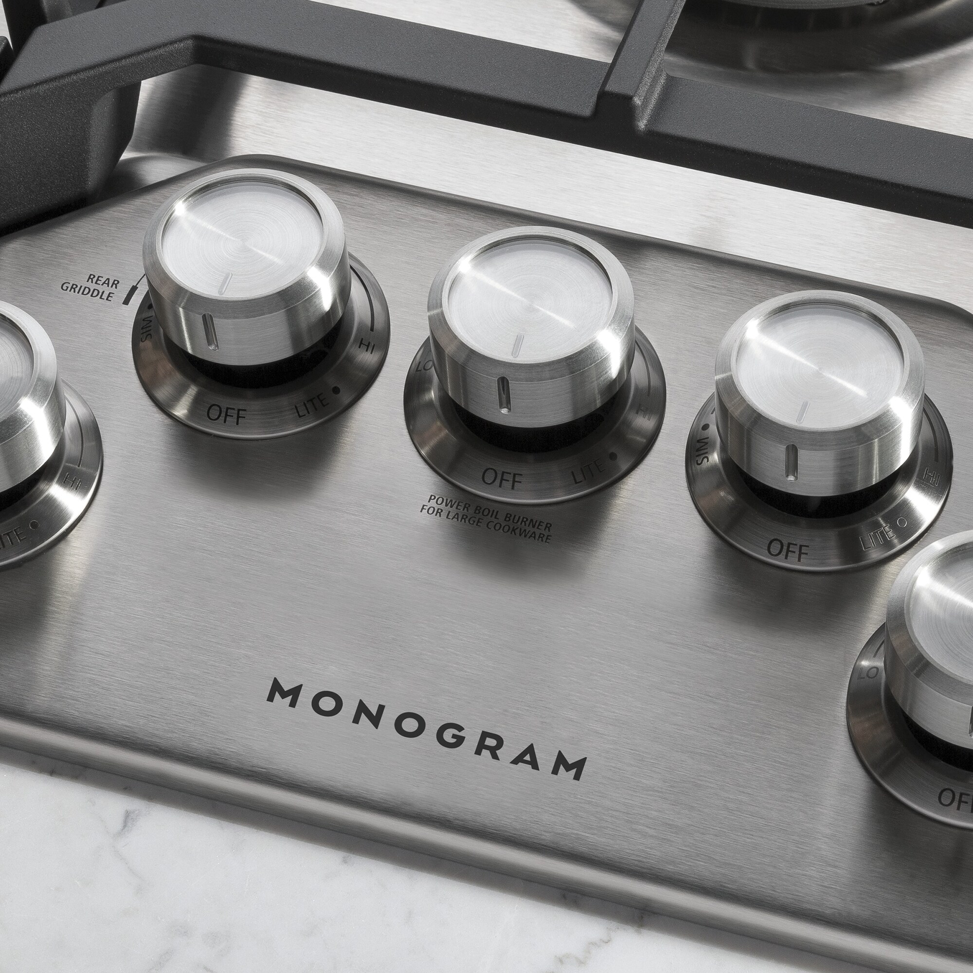Monogram 36 in. 5-Burner Natural Gas Cooktop with Griddle, Simmer ...