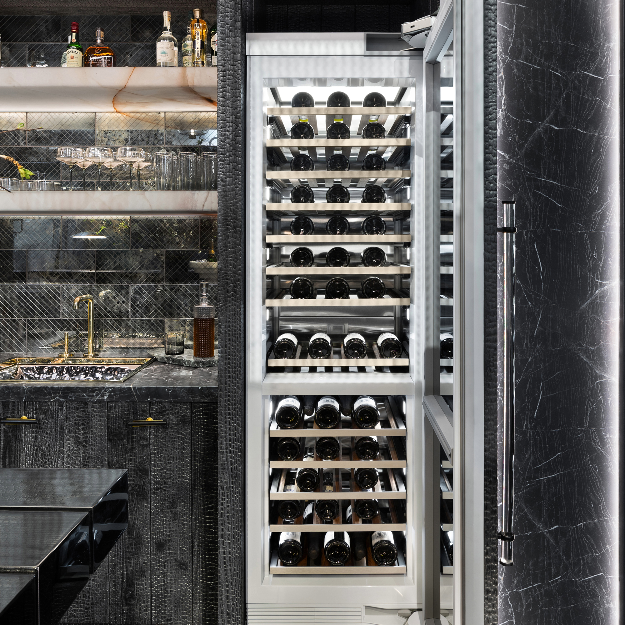 Monogram 24 in. Built-In Smart Wine Sommelier with Wood Racks, Dual ...