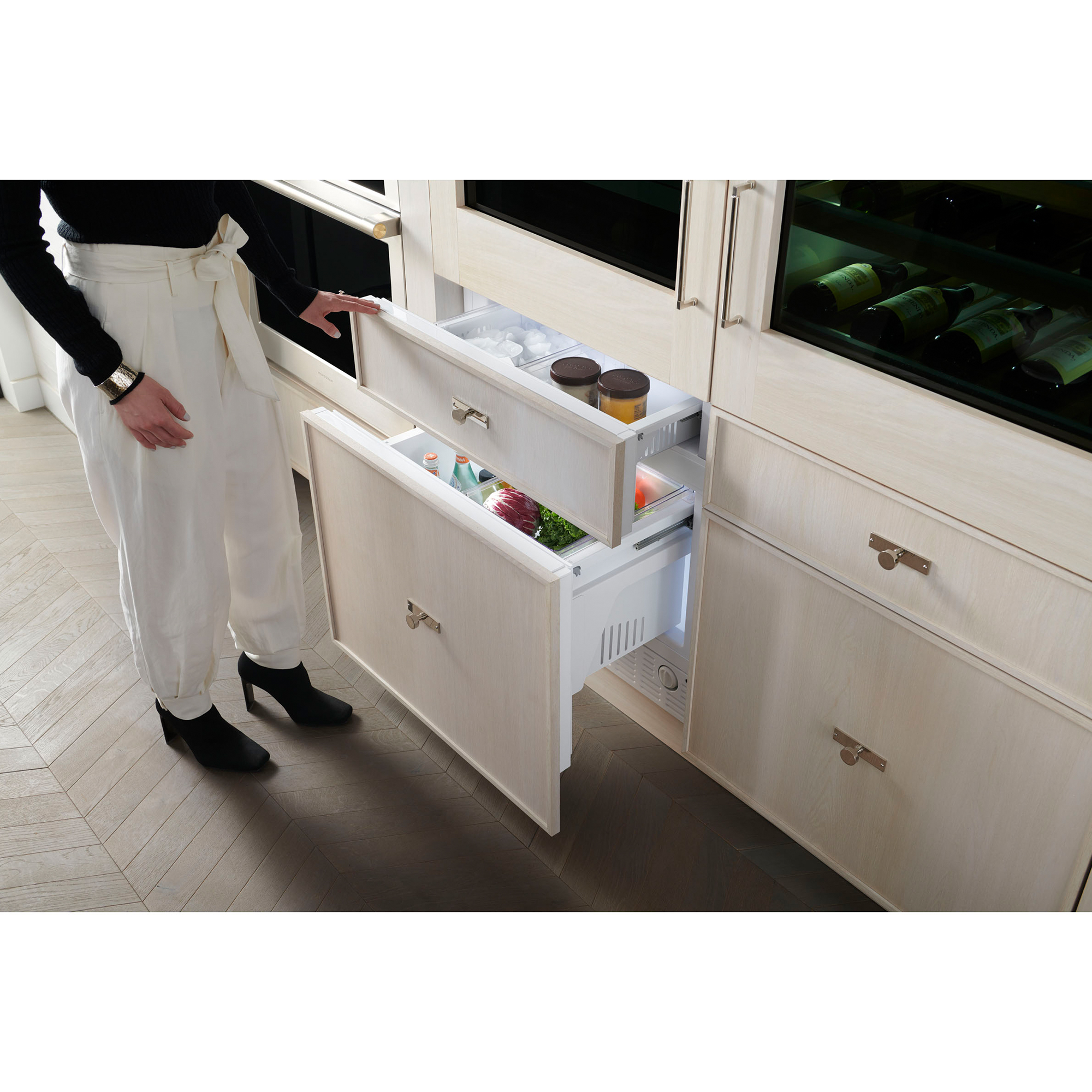 Monogram 30 in. 14.5 cu. ft. Built-In Counter Depth Bottom Freezer ...