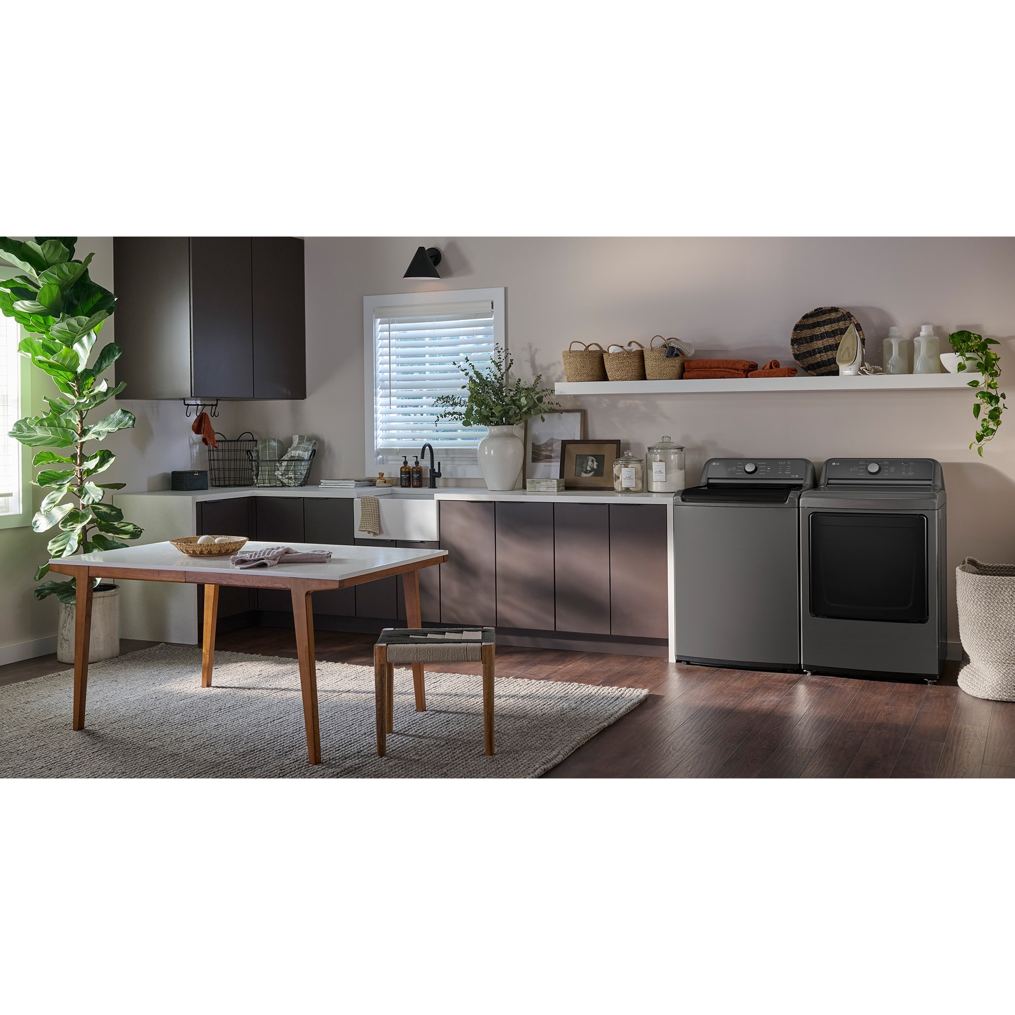 LG 27 in. 7.3 cu. ft. Electric Dryer with FlowSense Duct Clogging ...