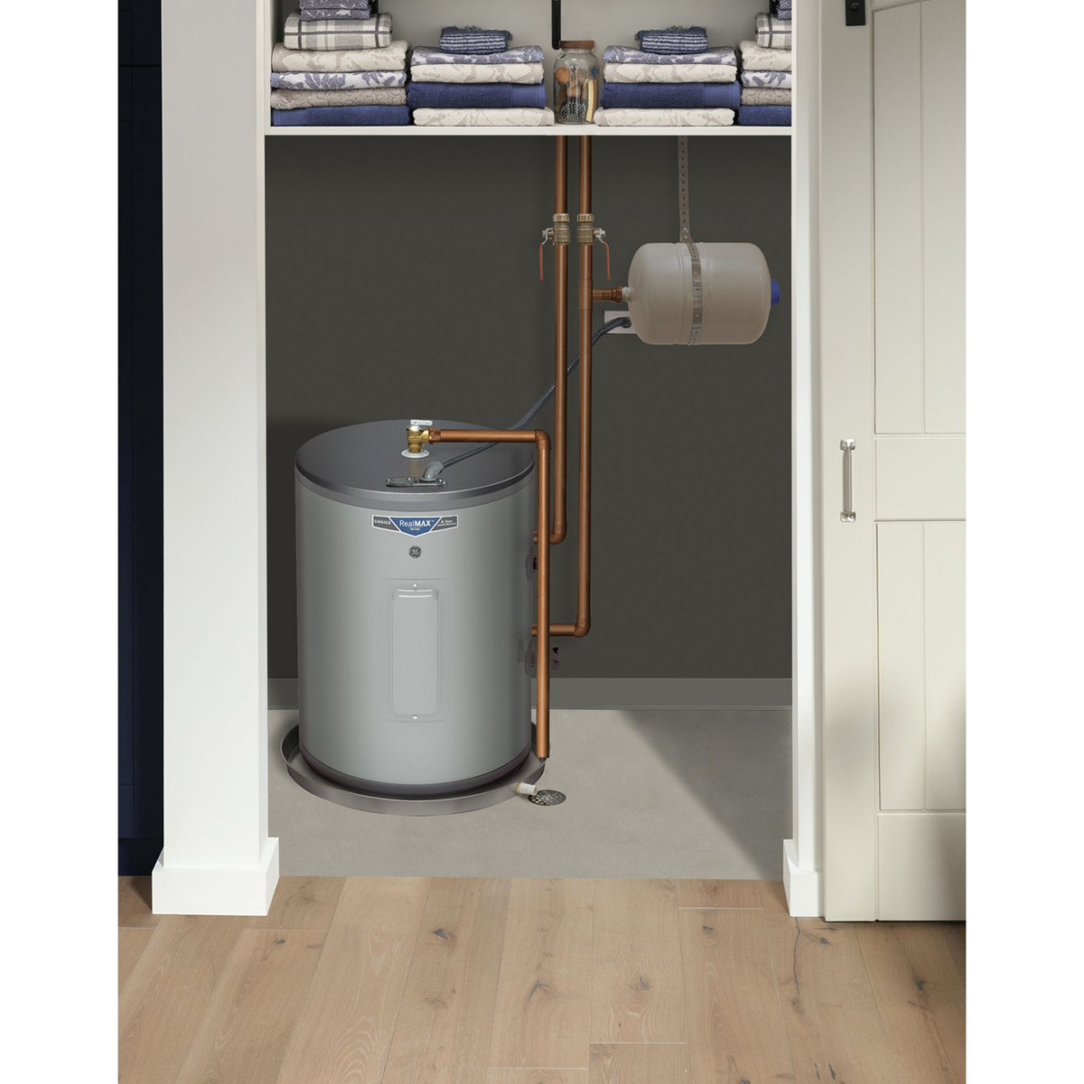 GE Electric 18 Gallon Medium to Large Point of Use Water Heater with 8 ...